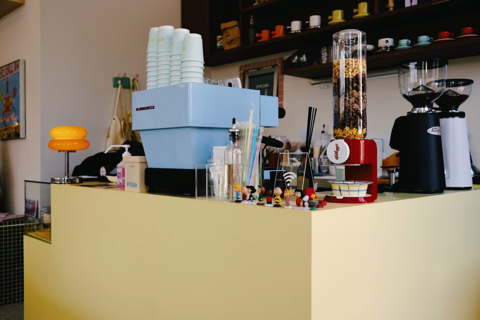 Cafe Hopping - IP ROOM CAFE | COFFEE BRUNCH