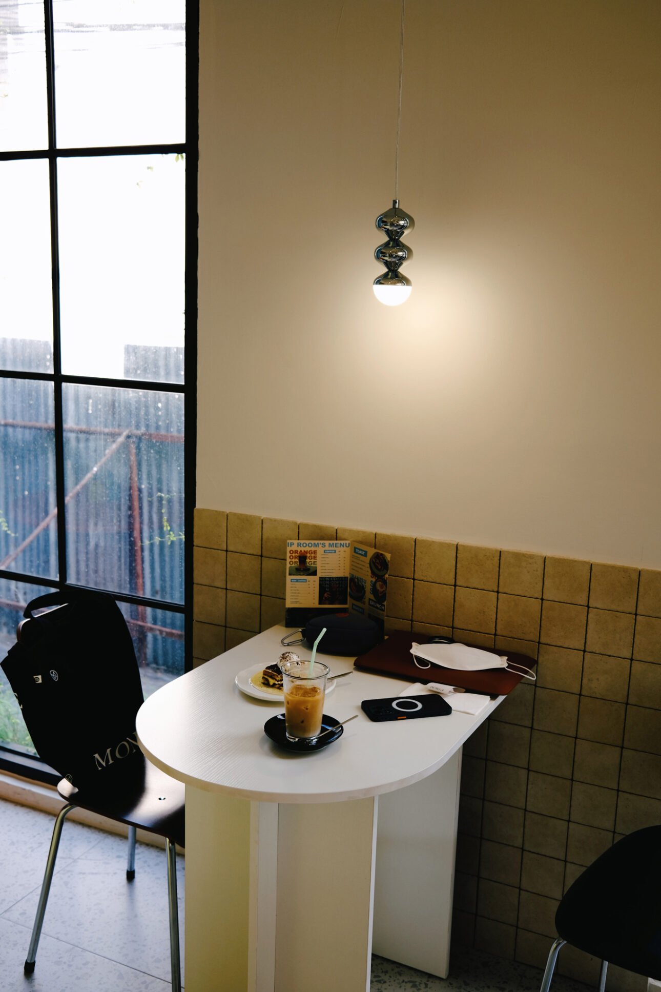 Cafe Hopping - IP ROOM CAFE | COFFEE BRUNCH