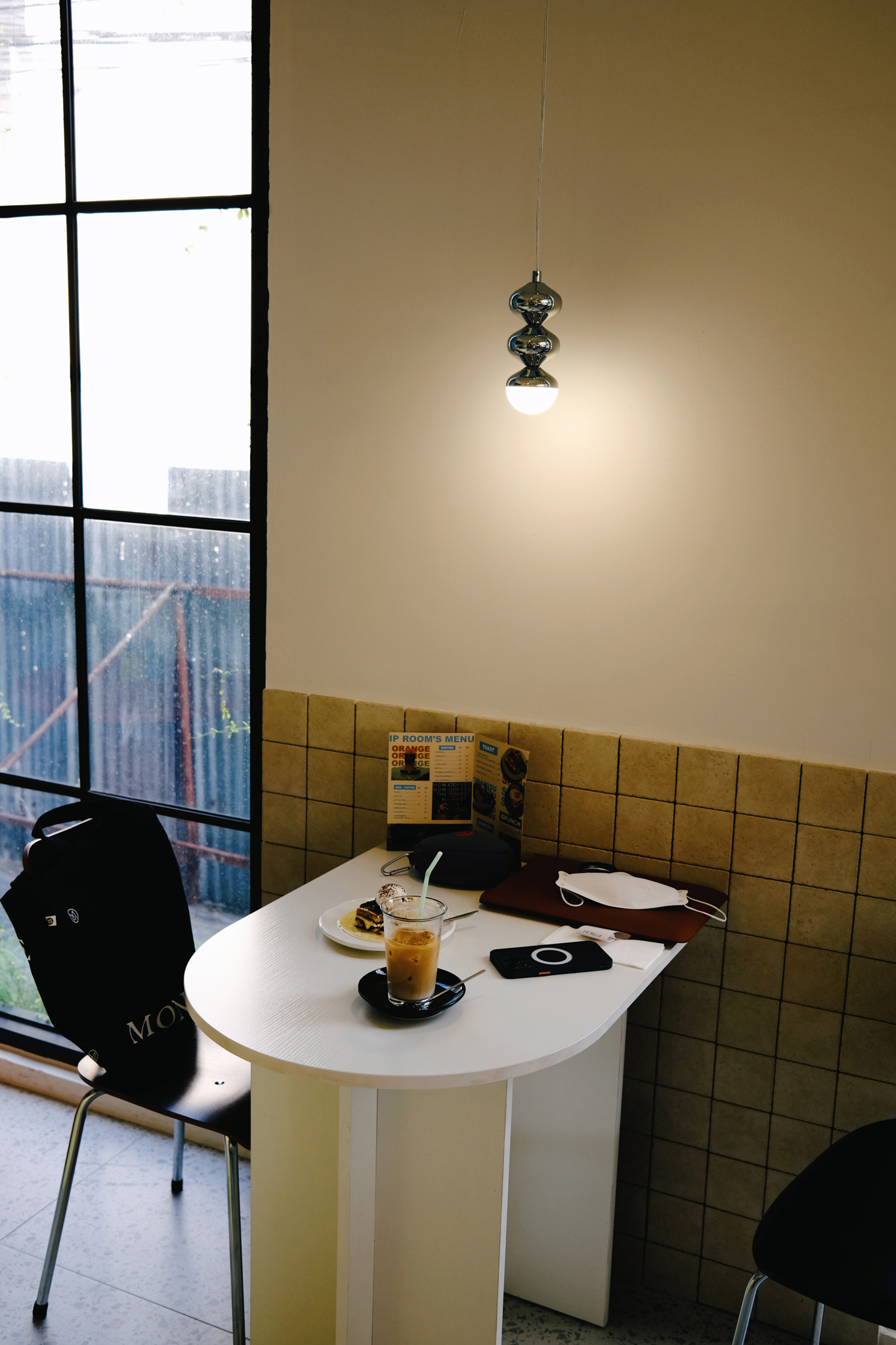 Cafe Hopping - IP ROOM CAFE | COFFEE BRUNCH